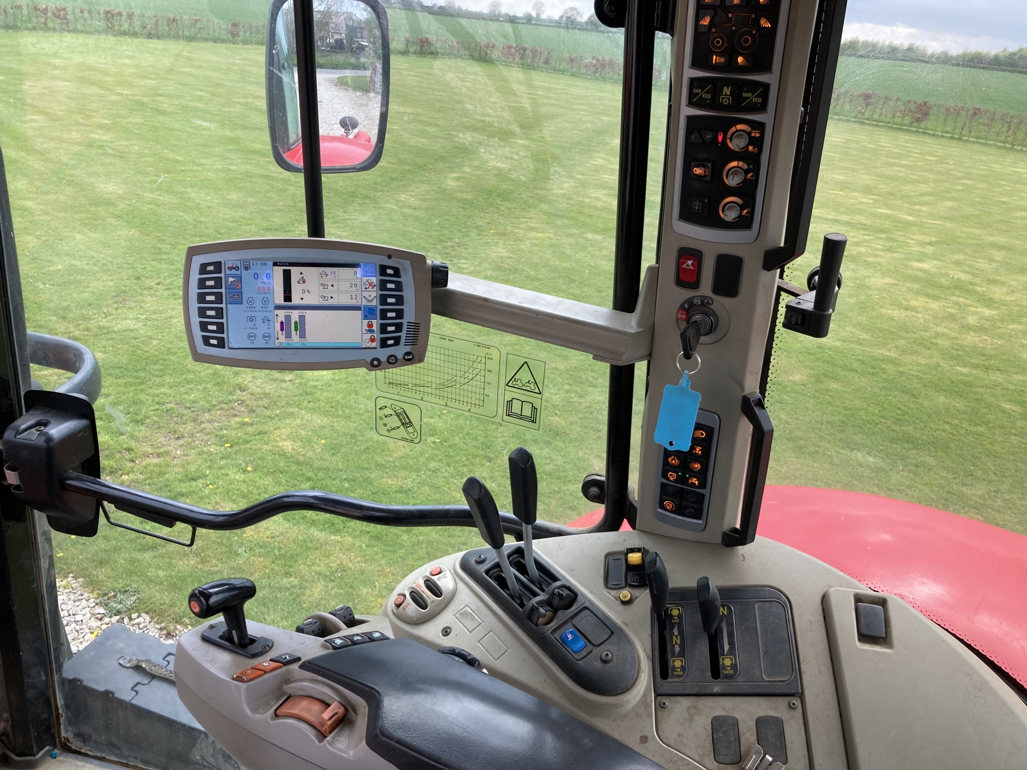 2015 Massey Ferguson 7626 Dyna 6 | PRC Agricultural