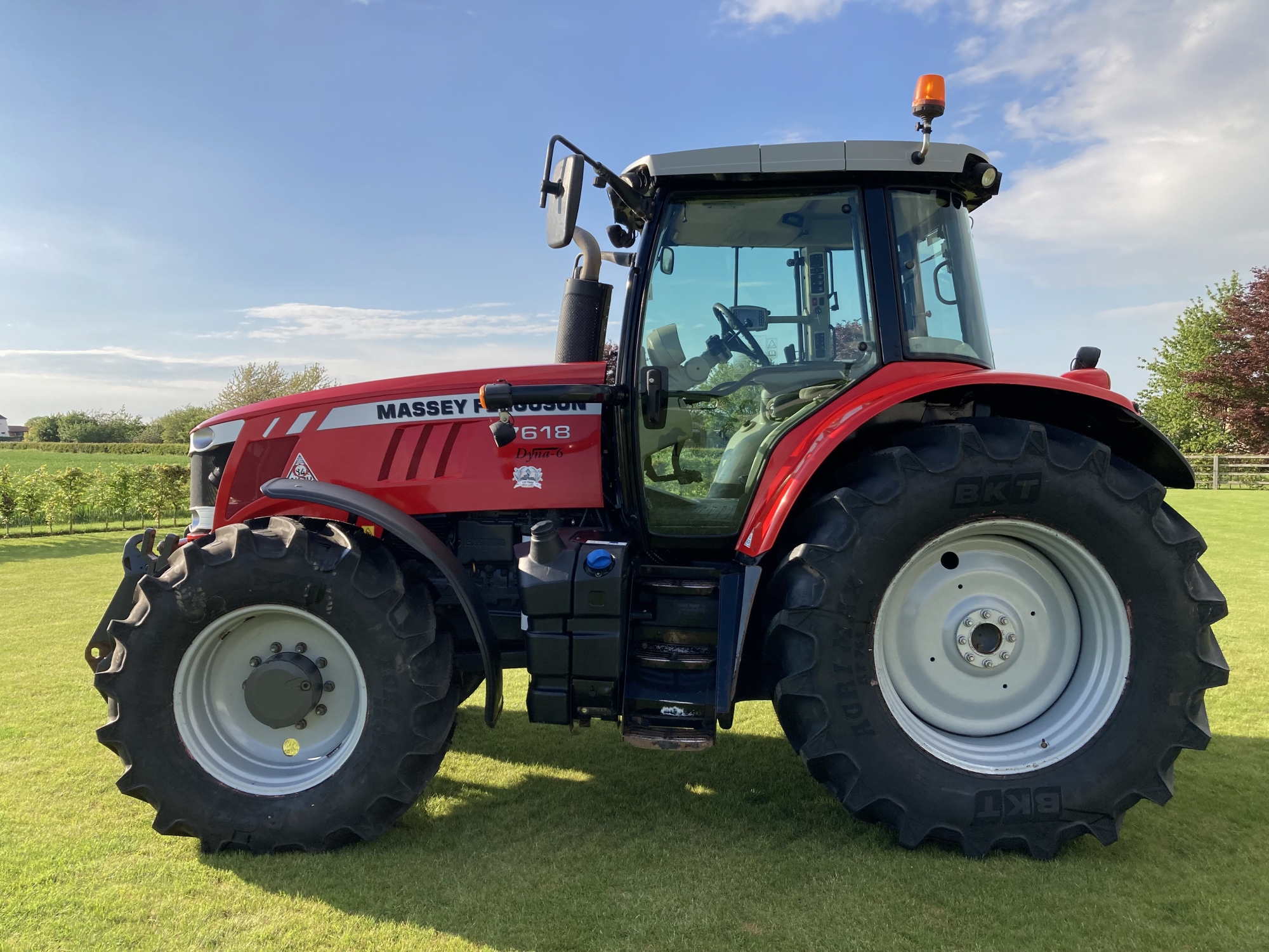 Massey Ferguson 7618 Dyna 6 50k | PRC Agricultural