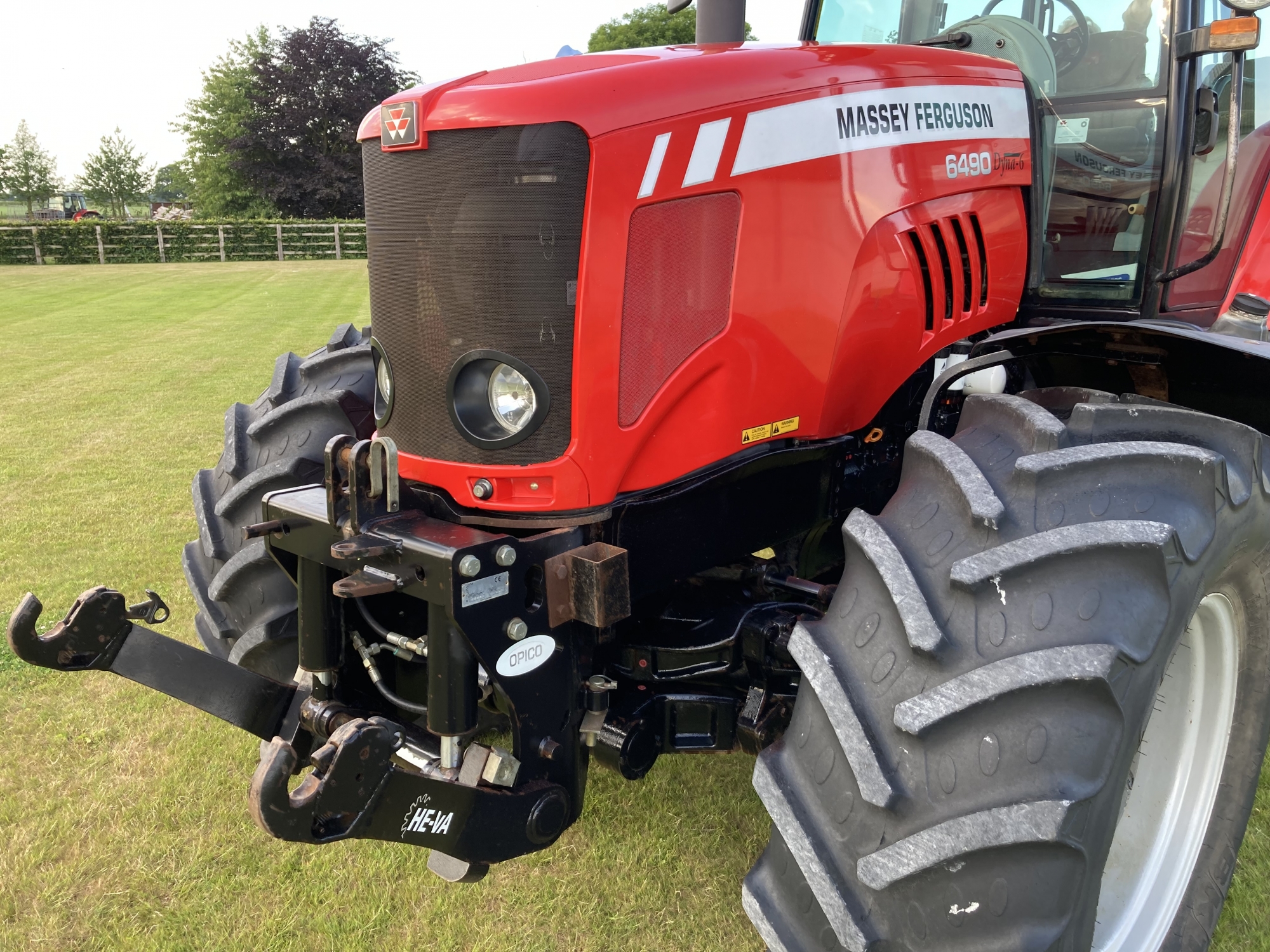 Massey Ferguson 6490 Dyna 6. | PRC Agricultural